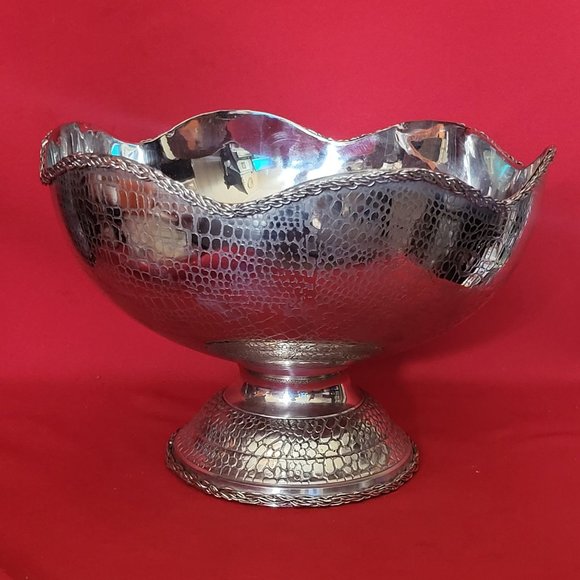 Dining | Vtg Pedestal Metal Stainless Steele Centerpiece Snake Gator ...